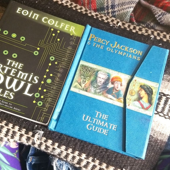 Disney | Other | Percy Jackson Hologram Hardcover Ultimate Guide ...